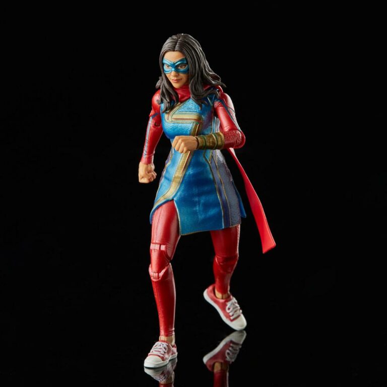HASBRO MARVEL LEGENDS INFINITY ULTRON BAF: MS. MARVEL - 15 CM ...